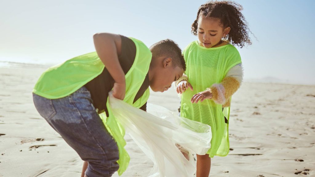 How Can We Reduce Plastic Pollution in the Ocean? - Quickwasters